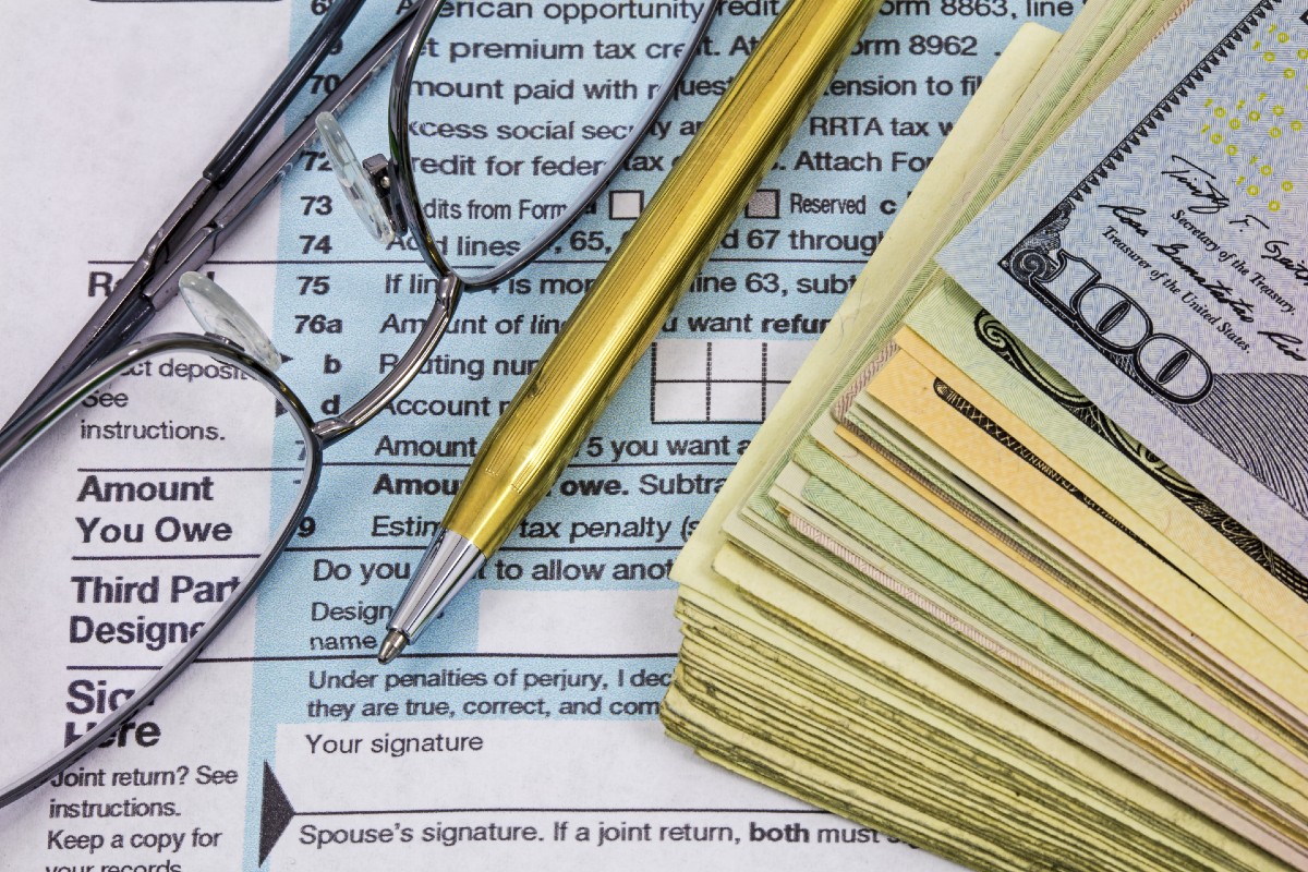 How To Find and Choose a Financial Advisor