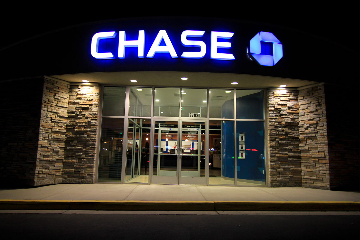 Chase Makes 7 Key Changes To Popular Rewards Credit Card